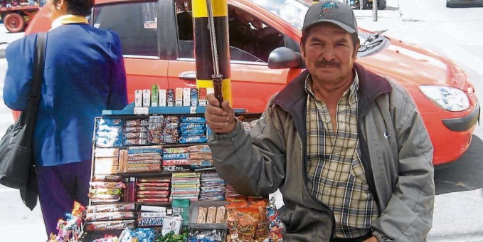 Vendedores ambulantes una opción o un privilegio: Historia de un ...